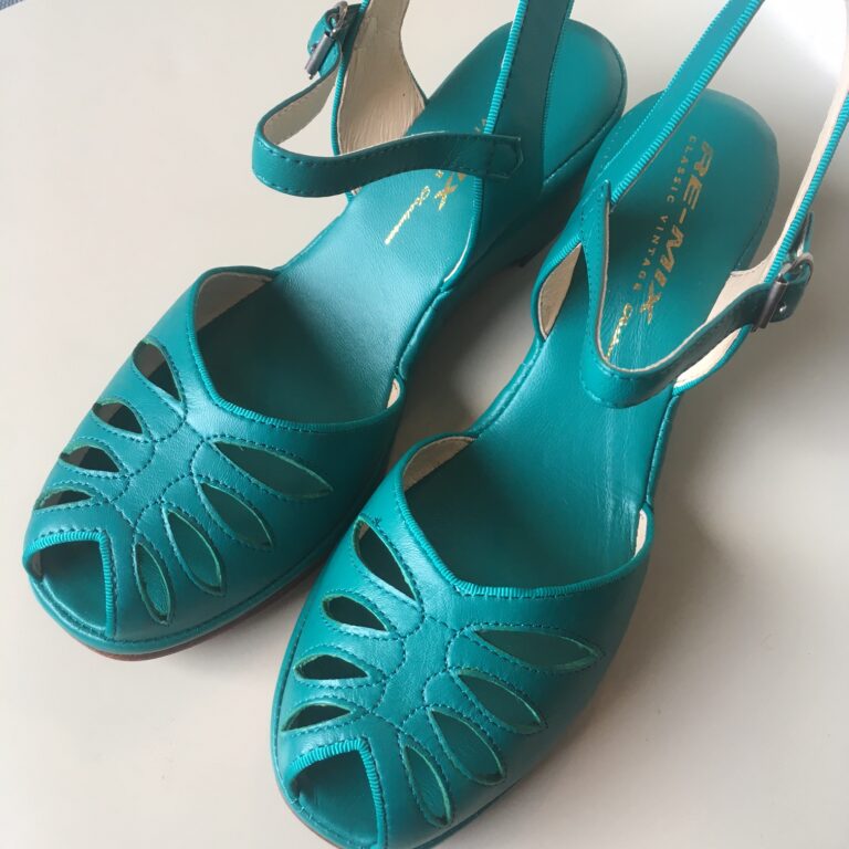 Online Shop for Vintage Shoes – Re-Mix Vintage Shoes Europe